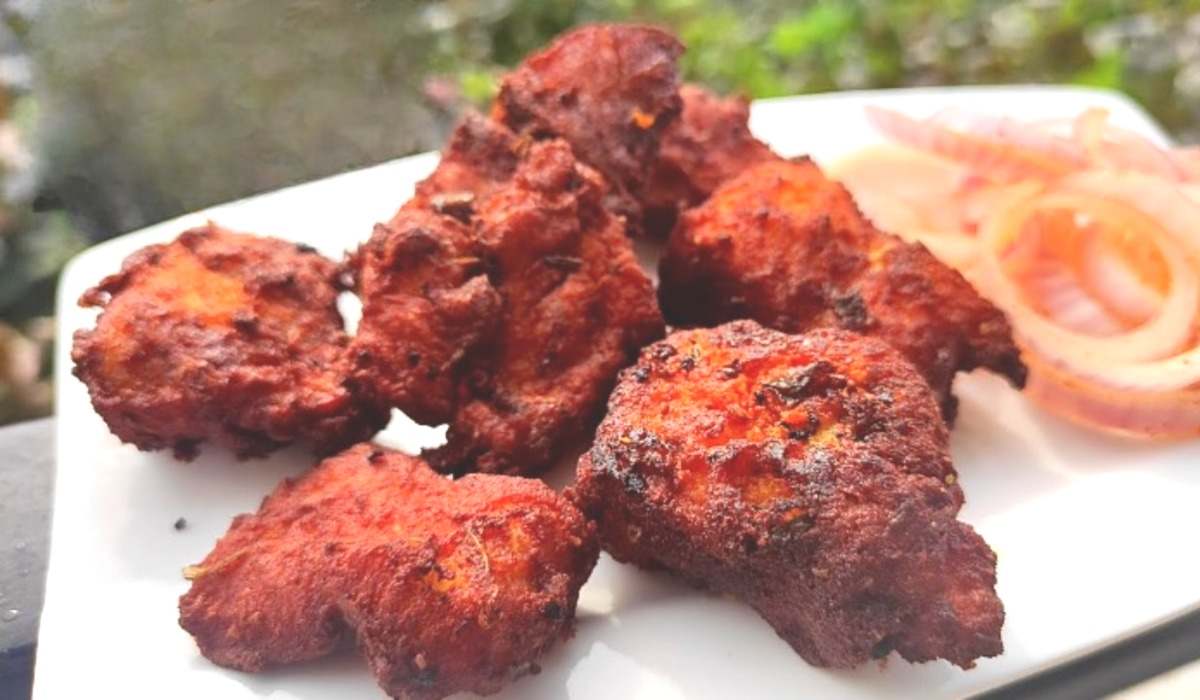 অমৃতসারী মাছ | ভারতীয় শৈলী মাছ এবং চিপস । Amritsari Fish | INDIAN ...